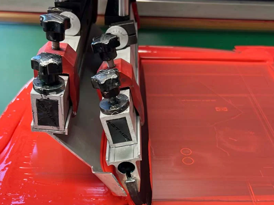 What Are The Advantages Of Digital Silk Screen Plate Printer